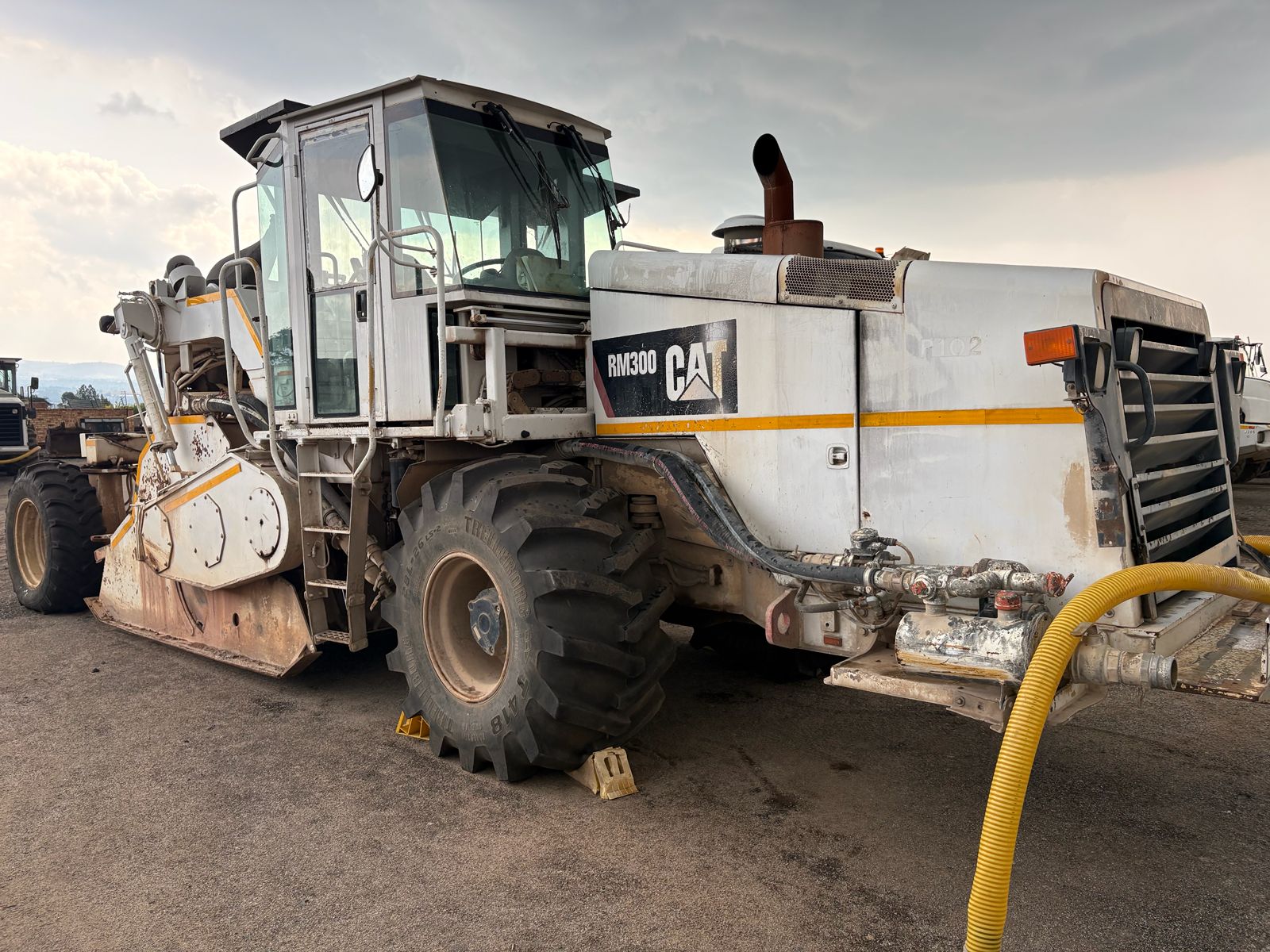 CATERPILLAR RM300 RECLAIMER – Arch Equipment Sales CC